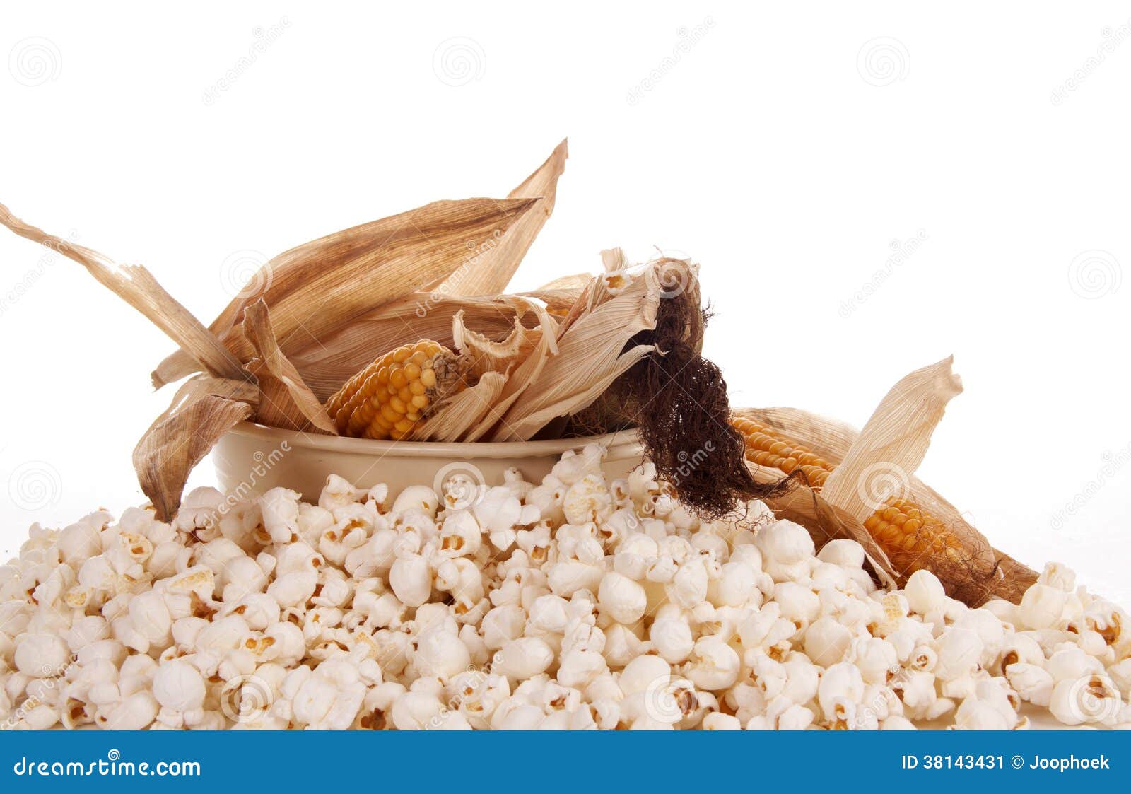 Mais and popcorn stock image. Image of outline, leisure - 38143431
