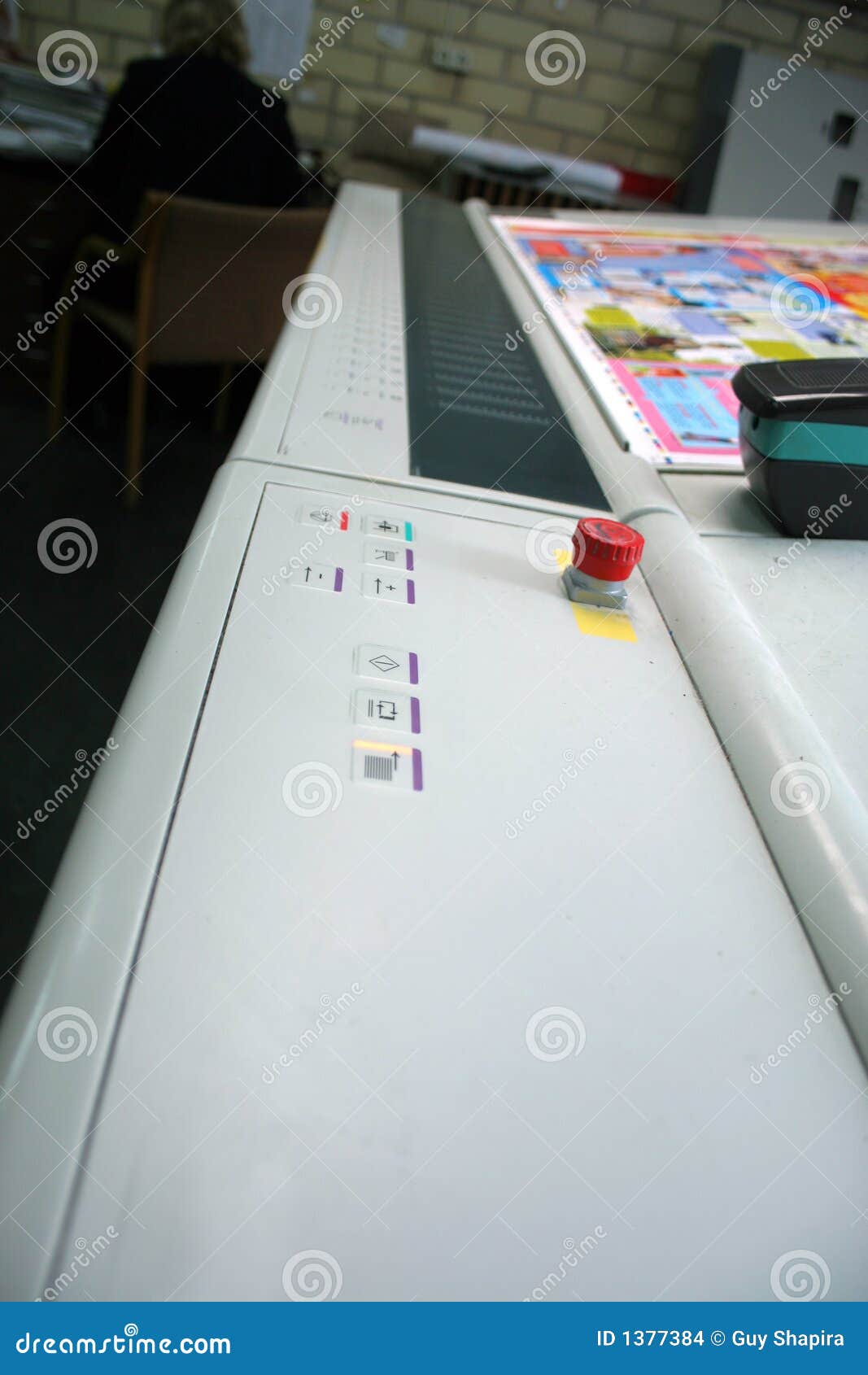 Maison d'impression photo stock. Image du matériel, tourillon - 1377384
