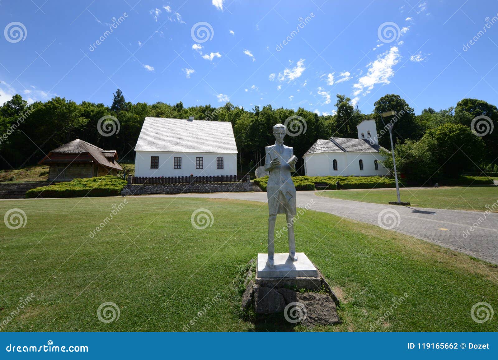 Maison De Naissance De Nikola Tesla, Smiljan Photo stock - Image du ...
