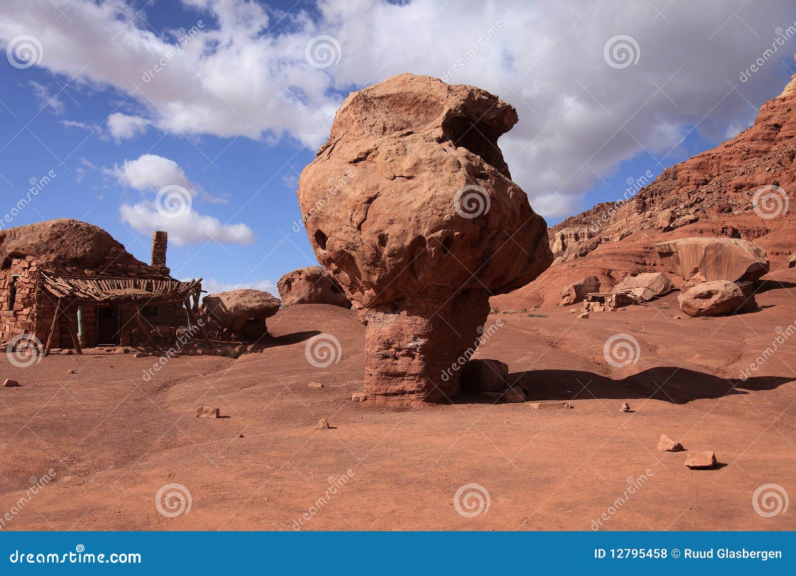 Maison De Roche Dans L'escalier Escalante Photo stock - Image du gauche ...