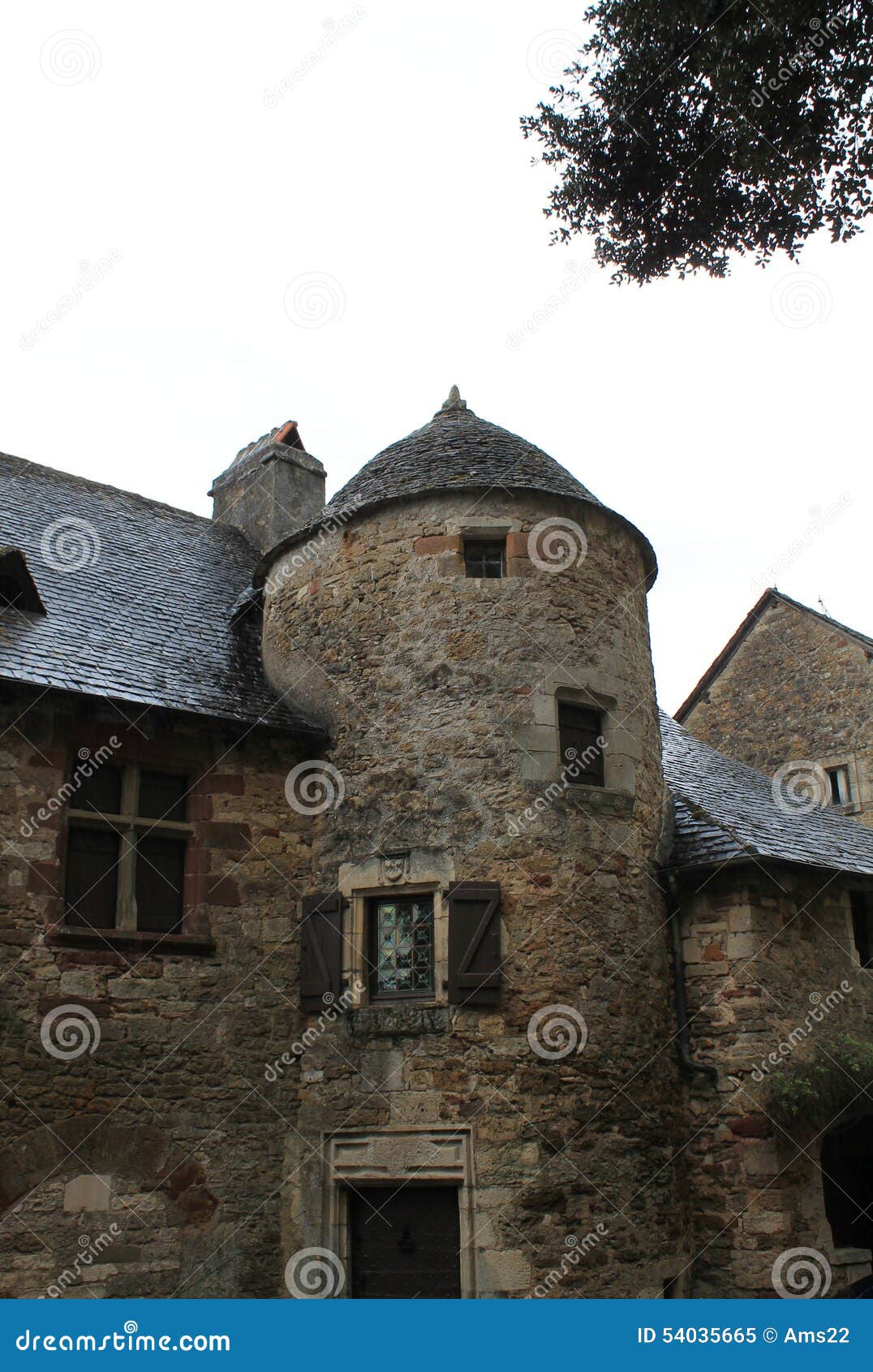 Maison Du Senechal, Turenne (Frances) Image stock - Image du bleu ...