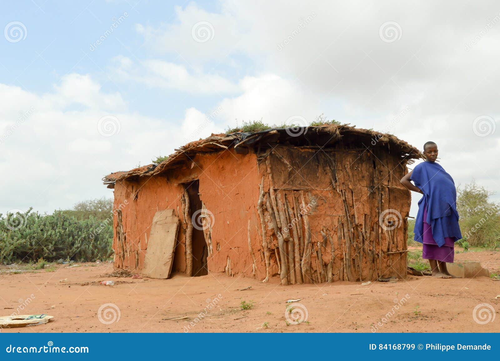 Maison Traditionnelle De Masai Image stock éditorial - Image du ...