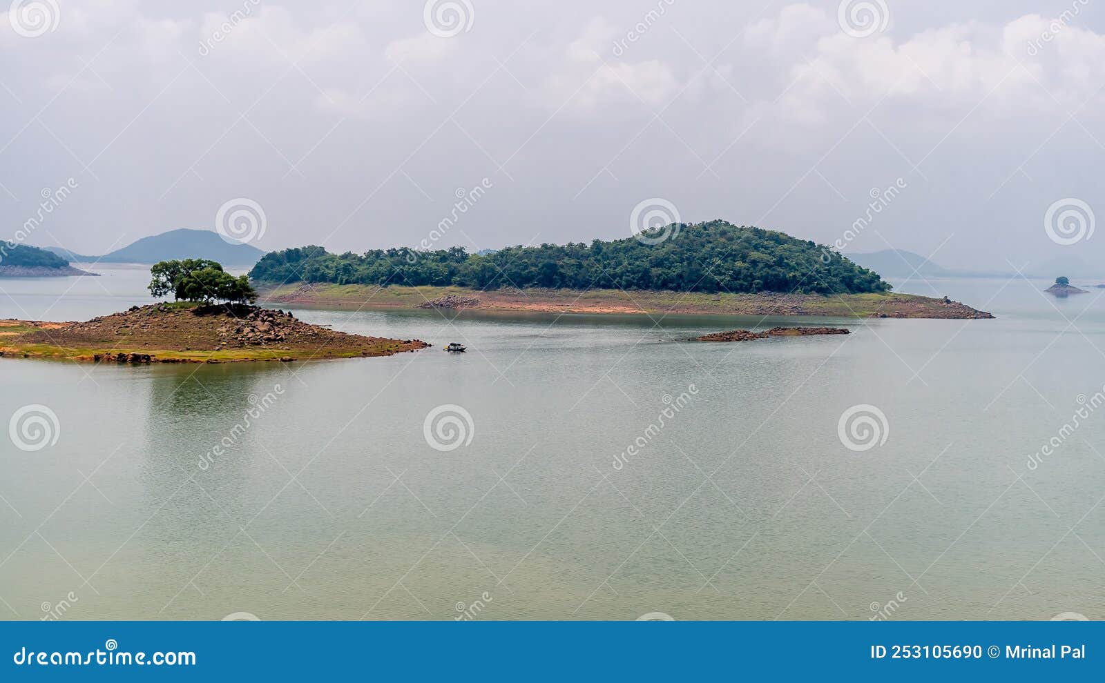 Maithon Dam, Dhanbad, Jharkhand Stock Photo - Image of water, travel ...