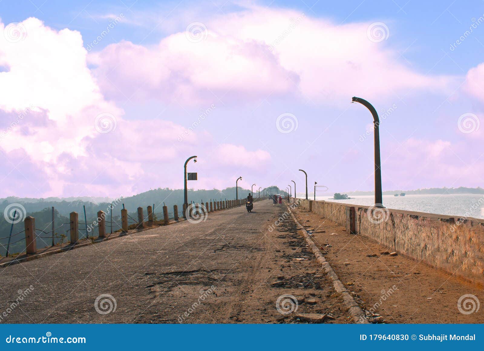 Maithon Dam Road with Beautiful Clouds Just beside a Lake Stock Photo ...