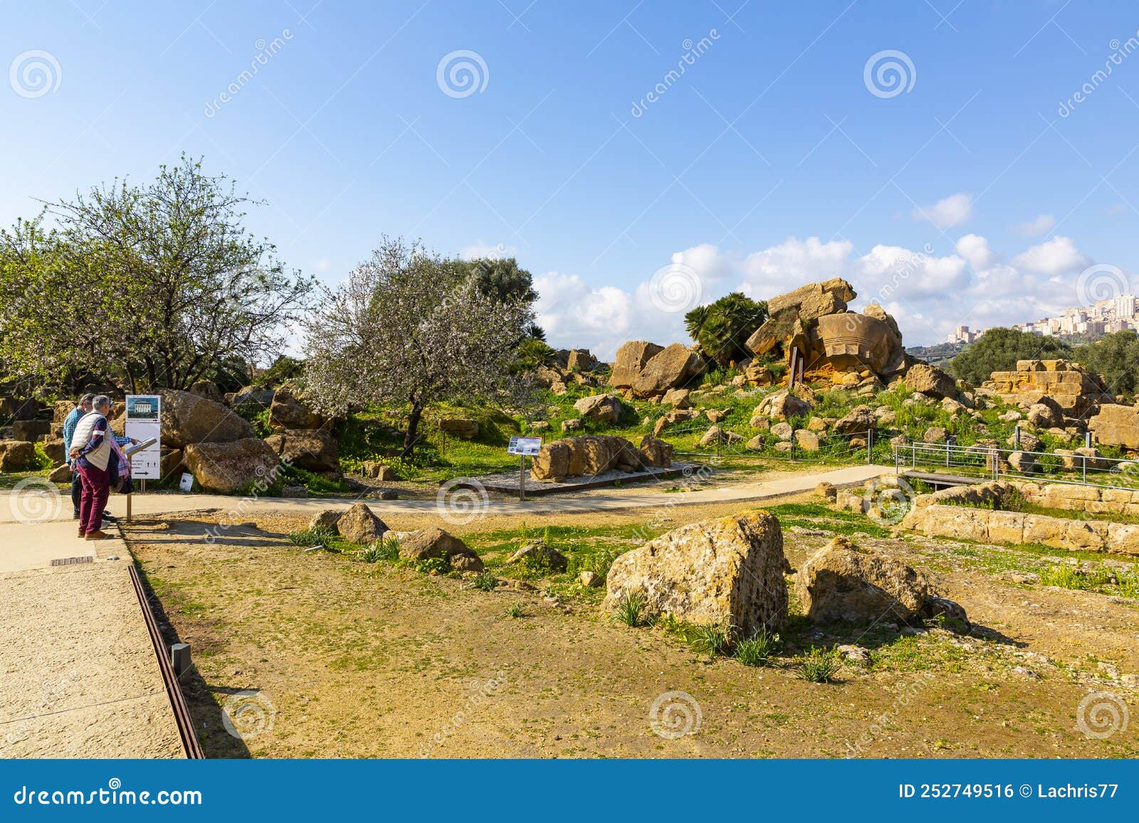 The Majestic Telamon in the Valley of the Temples Editorial Photo ...