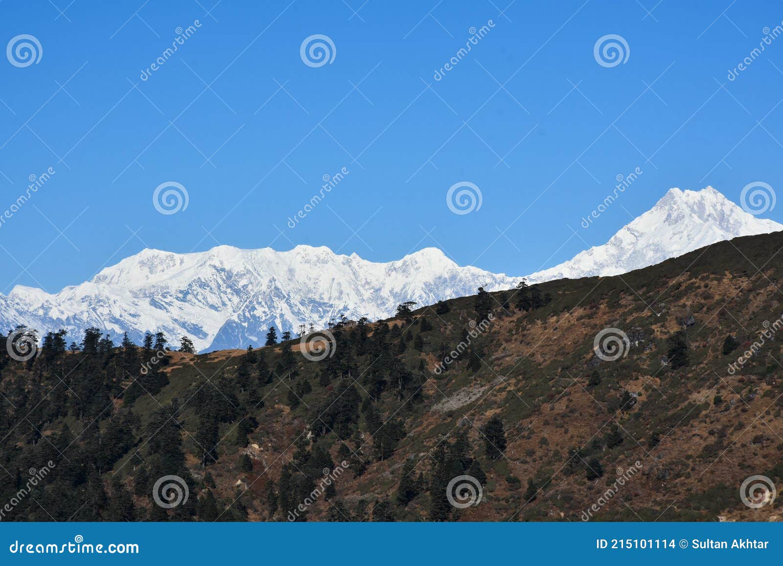 Majestic View of Mount Kanchenjunga Stock Photo - Image of landmark ...