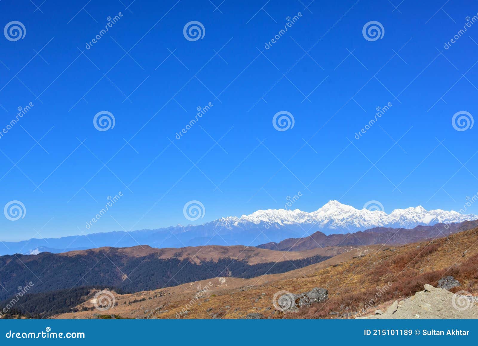 Majestic View of Mount Kanchenjunga Stock Image - Image of landmark ...
