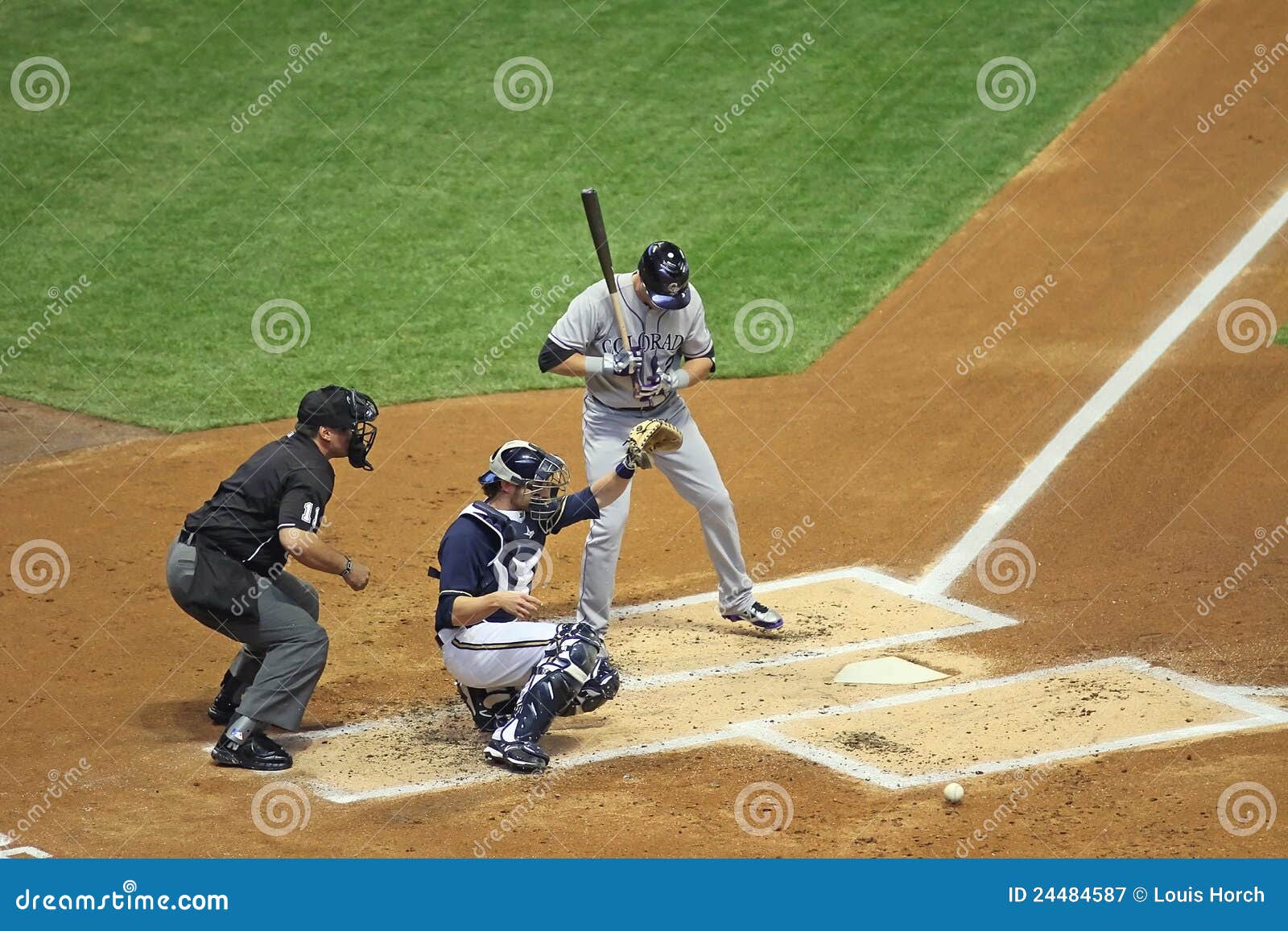 Major League Baseball Action Editorial Photography - Image of milwaukee ...