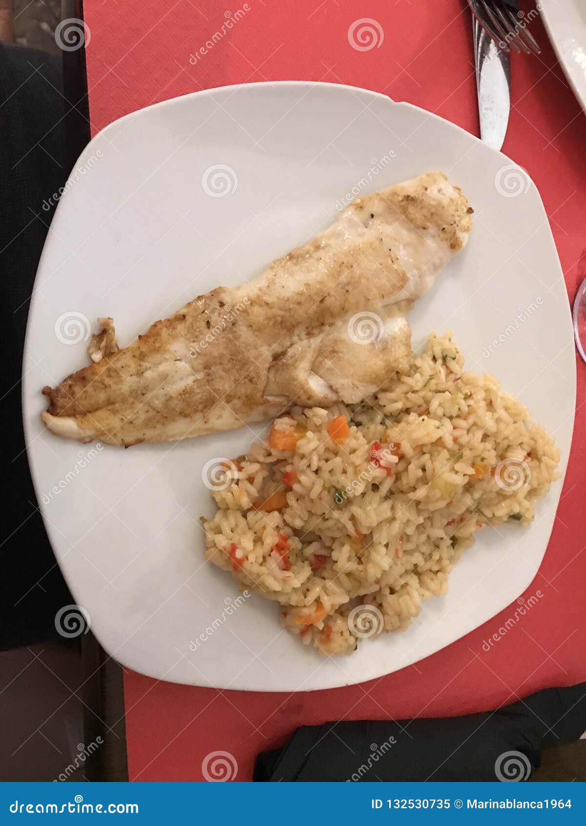 The rice and fish stock image. Image of village, fieles - 132530735
