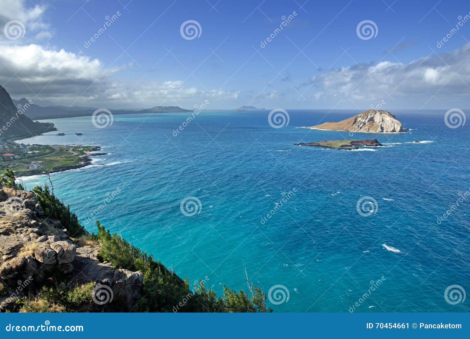 Makapuu Overlook View stock image. Image of ocean, oahu - 70454661