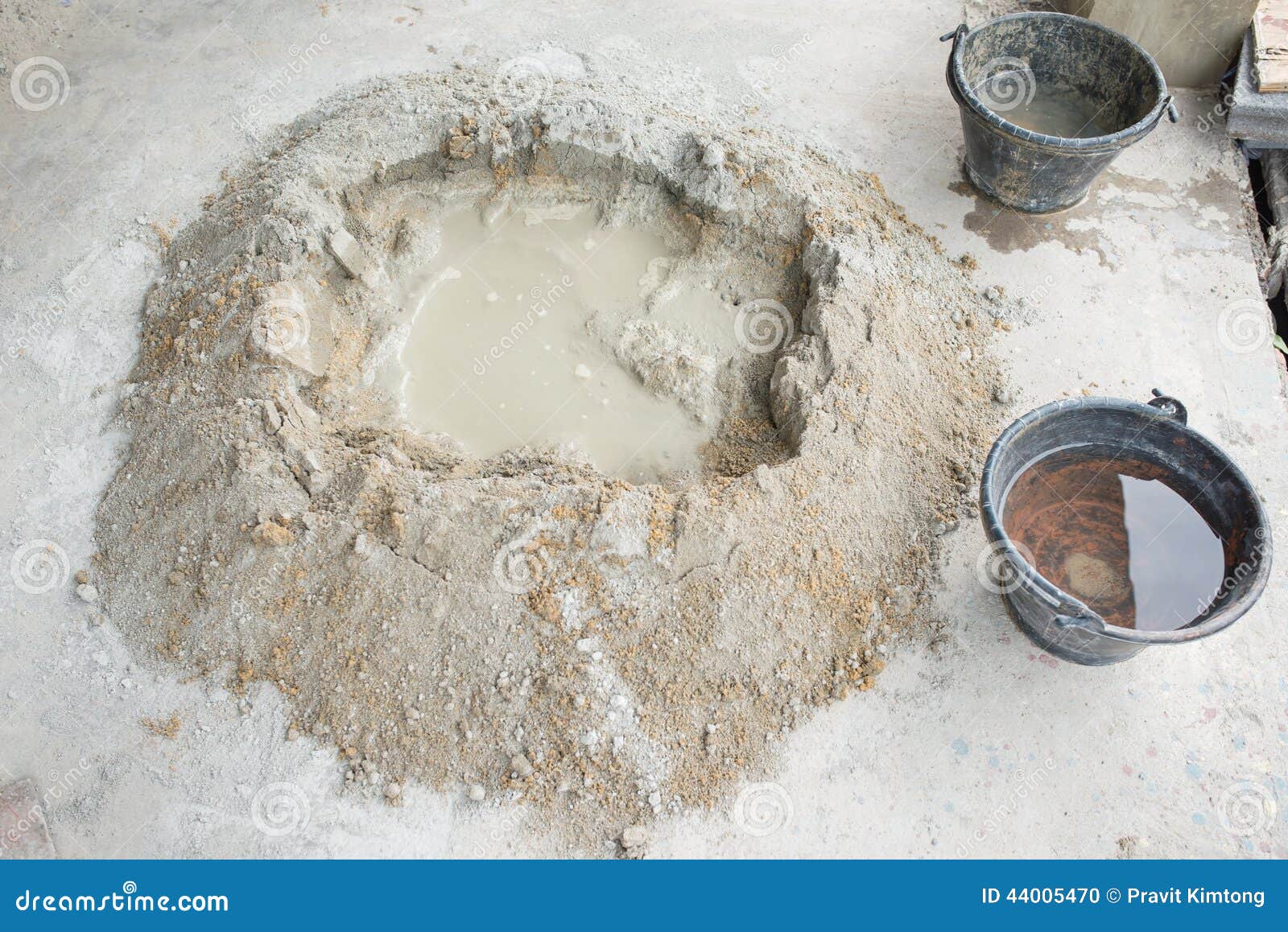 Make Concrete Pile with Bucket Full Water Stock Photo - Image of ...