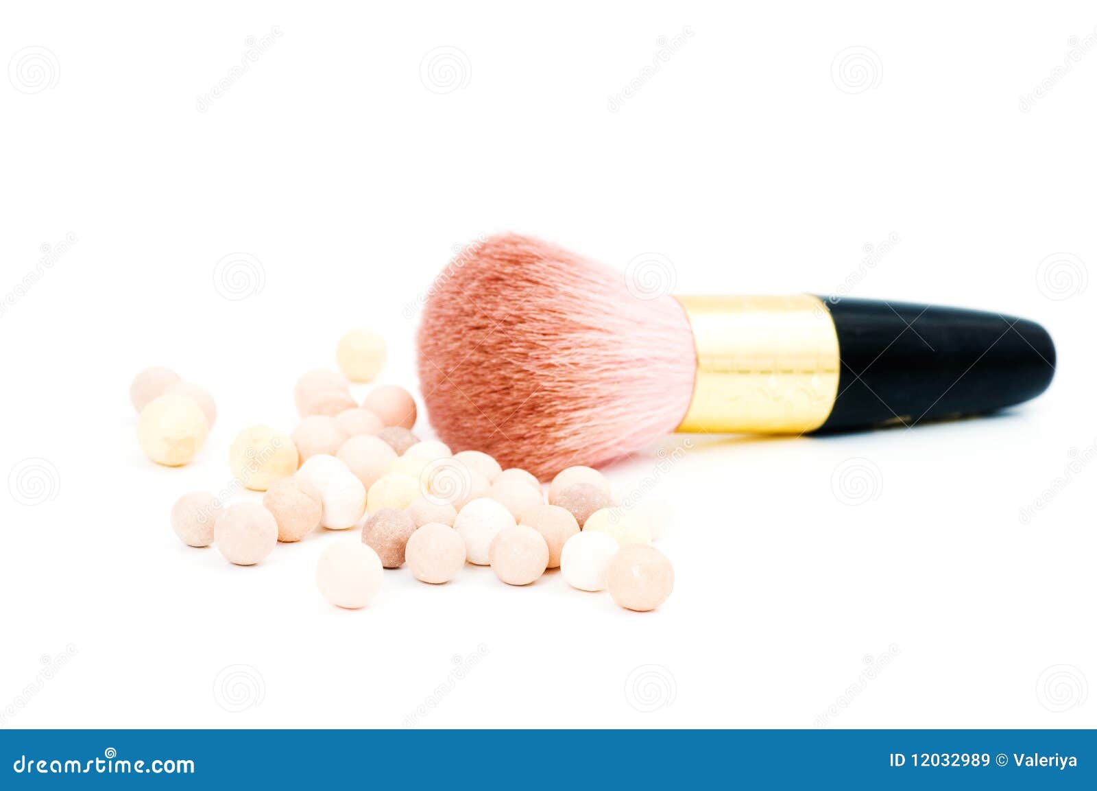 Make-up Blush and Cosmetic Brush Stock Image - Image of gloss, look ...