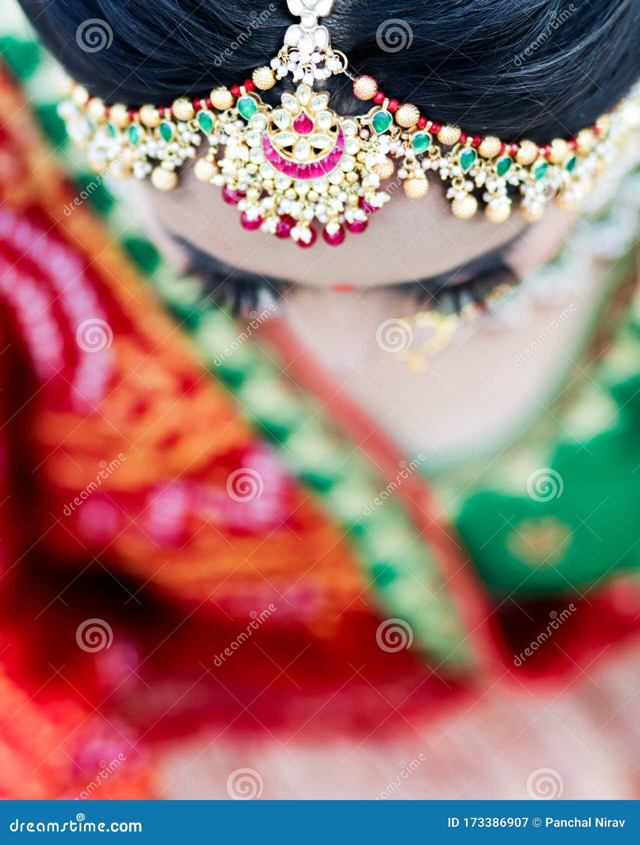 Make Up Highlights Pose of Indian Bride - India Editorial Photography ...