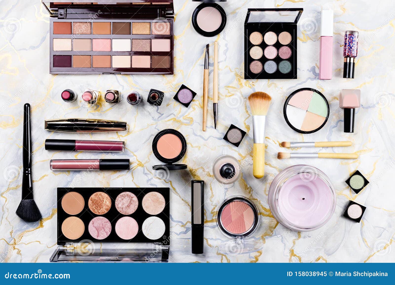 Make Up Items on Marble Table. Set of Decorative Cosmetics Flat Lay ...