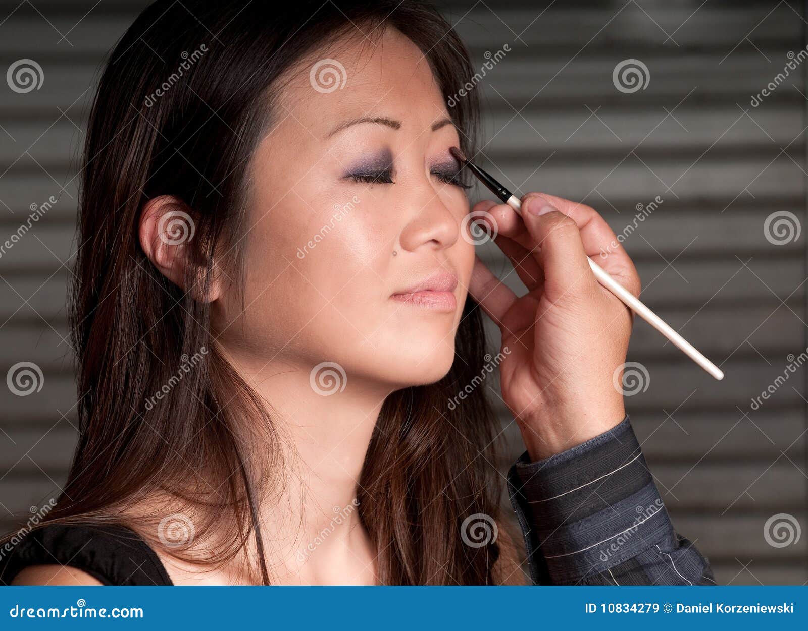 Make up session stock image. Image of eyeliner, artist - 10834279