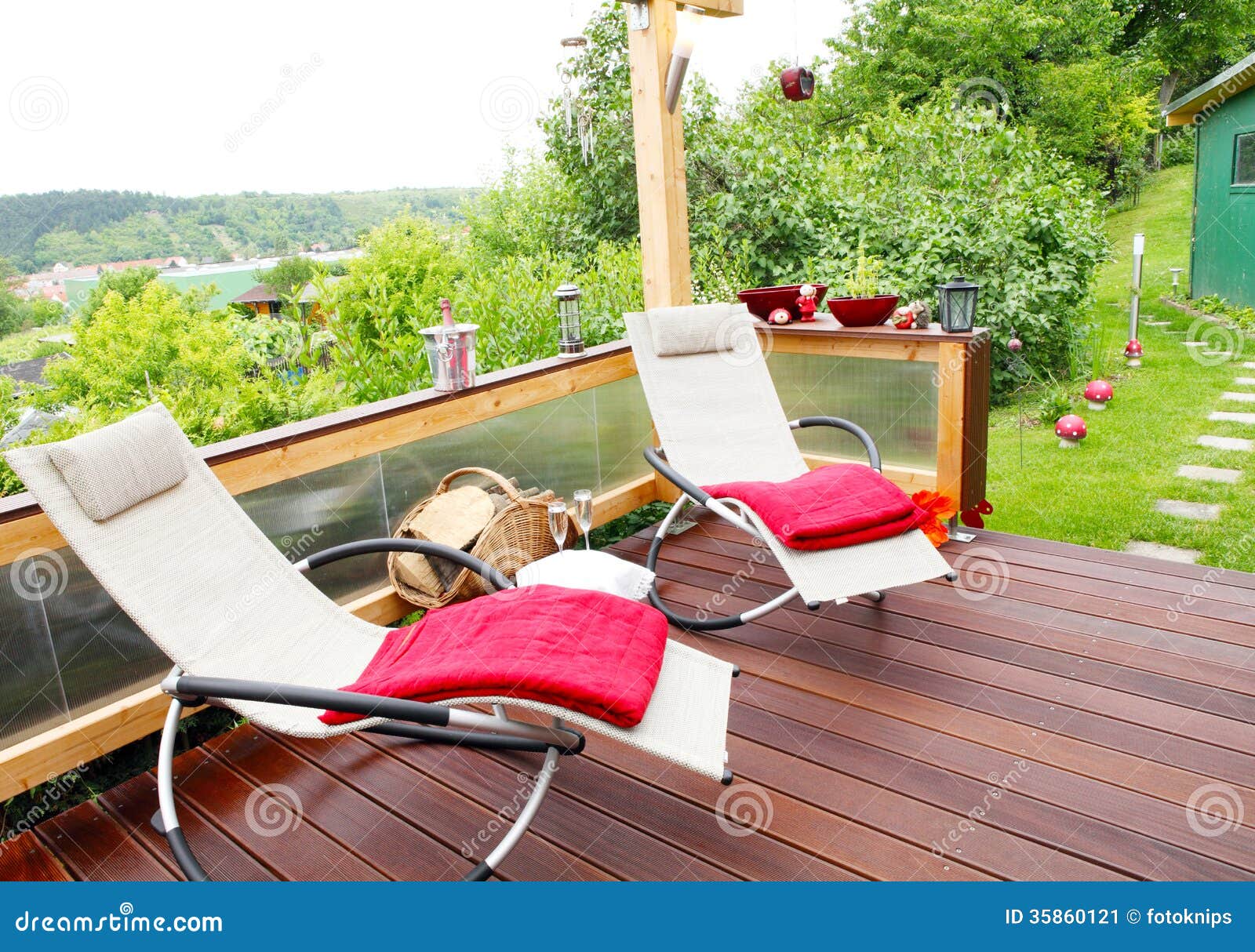 Make yourself comfortable stock image. Image of cooler - 35860121