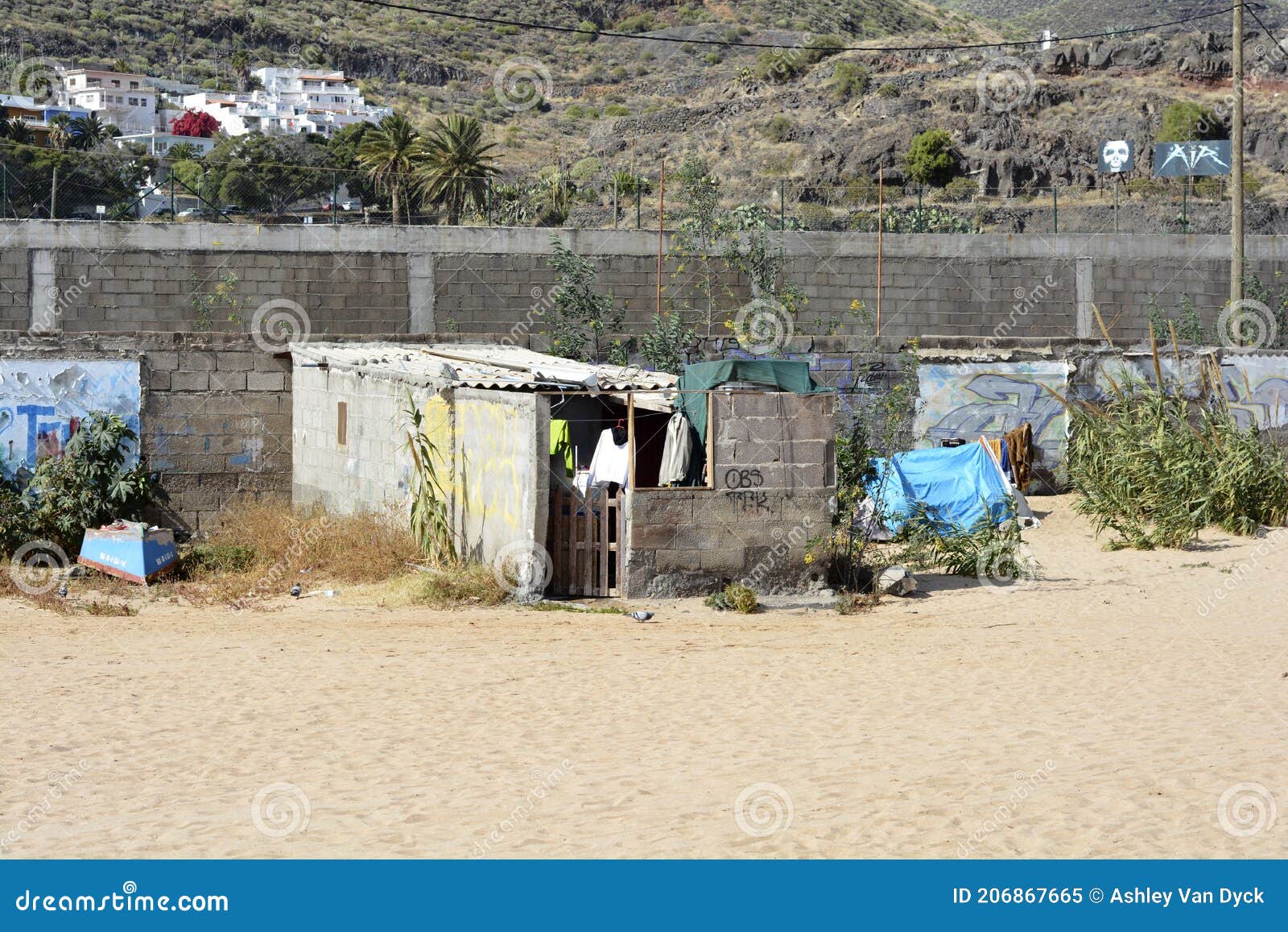 Makeshift Home on the Beach Stock Image - Image of structure ...