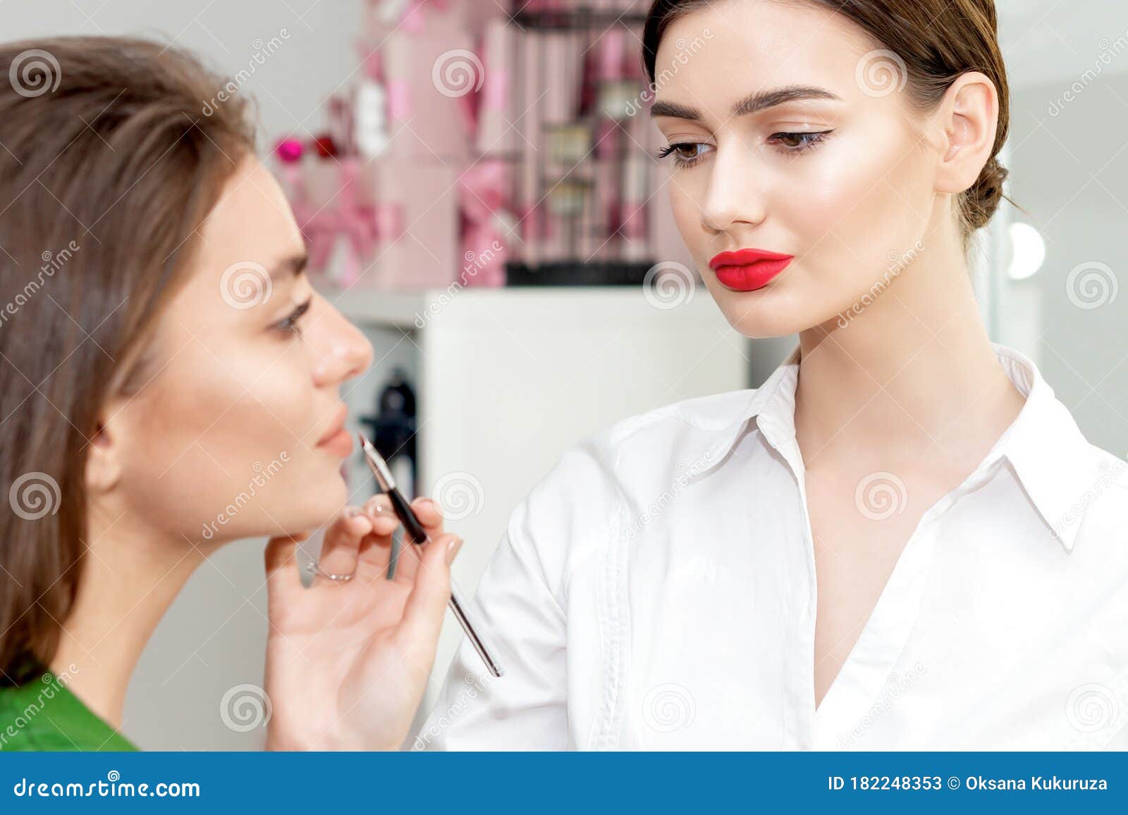 Makeup Artist Applies Lipstick On Lips Stock Image Image Of Bright