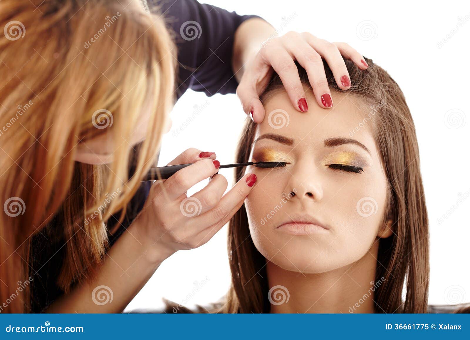 Makeup Artist Applying Makeup Stock Image - Image of applying, mascara ...