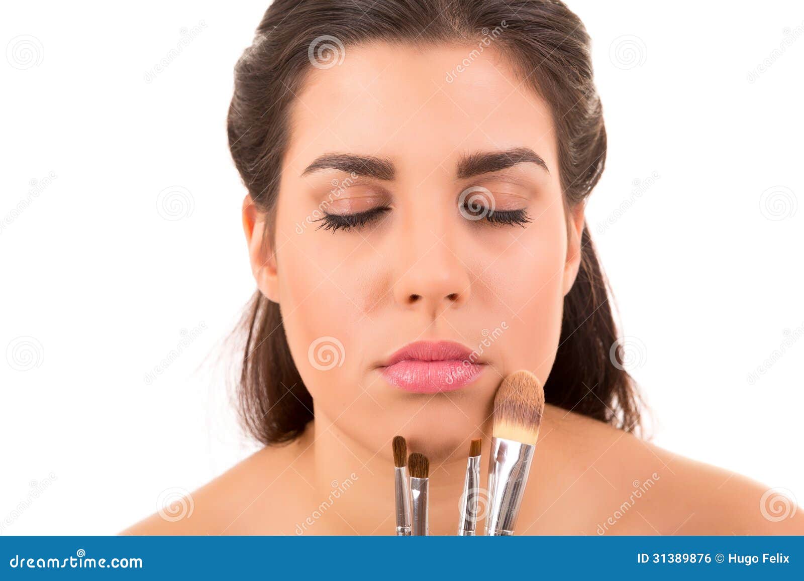 Makeup artist stock photo. Image of gloss, eyeshadow - 31389876