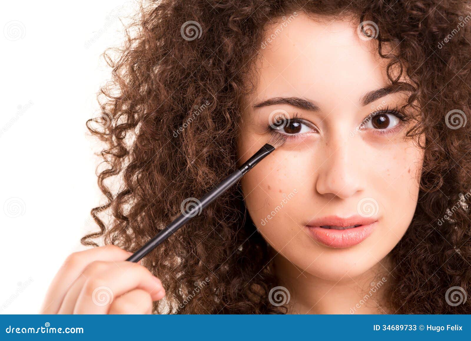 Makeup artist stock image. Image of close, elegance, gloss - 34689733