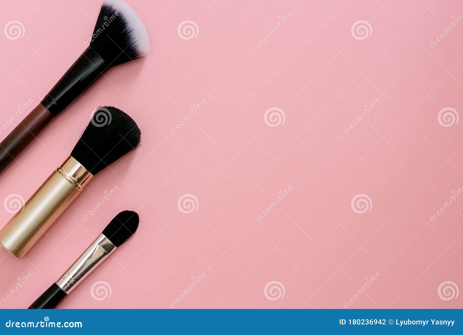 Makeup Brush on Pink Background Stock Photo - Image of applicator, hair ...