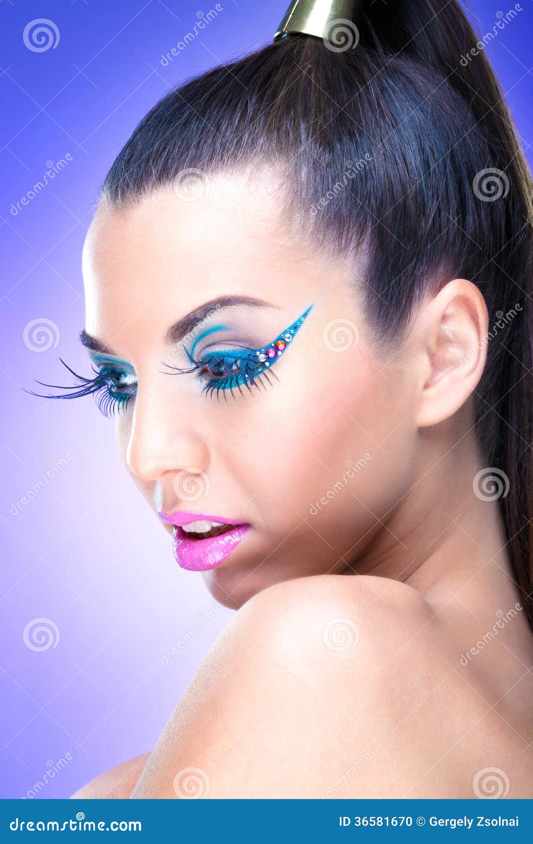Makeup Model with Extreme Makeup Stock Photo - Image of caucasian, eyes ...