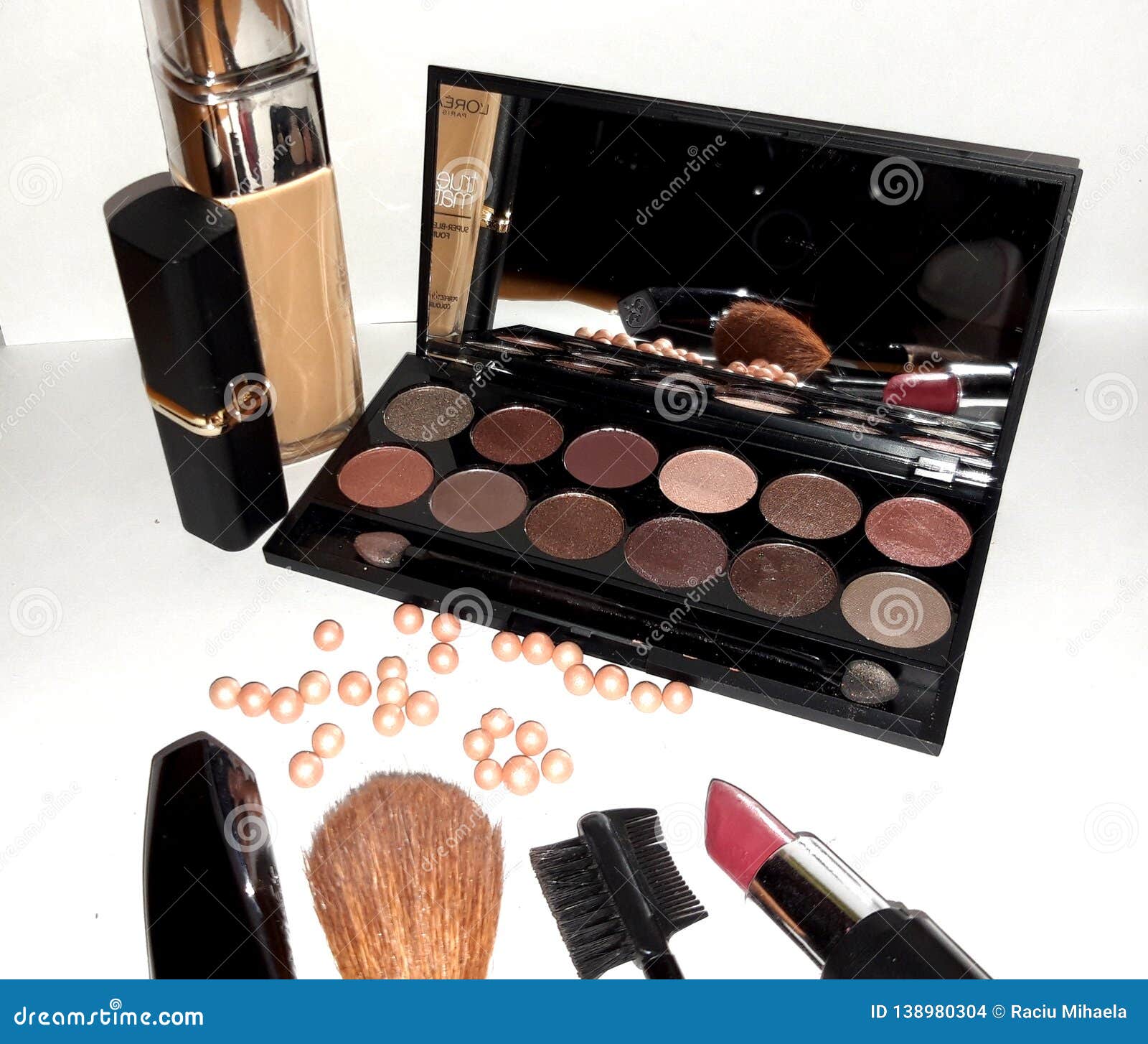 Make up artist set tools. editorial stock image. Image of color - 138980304