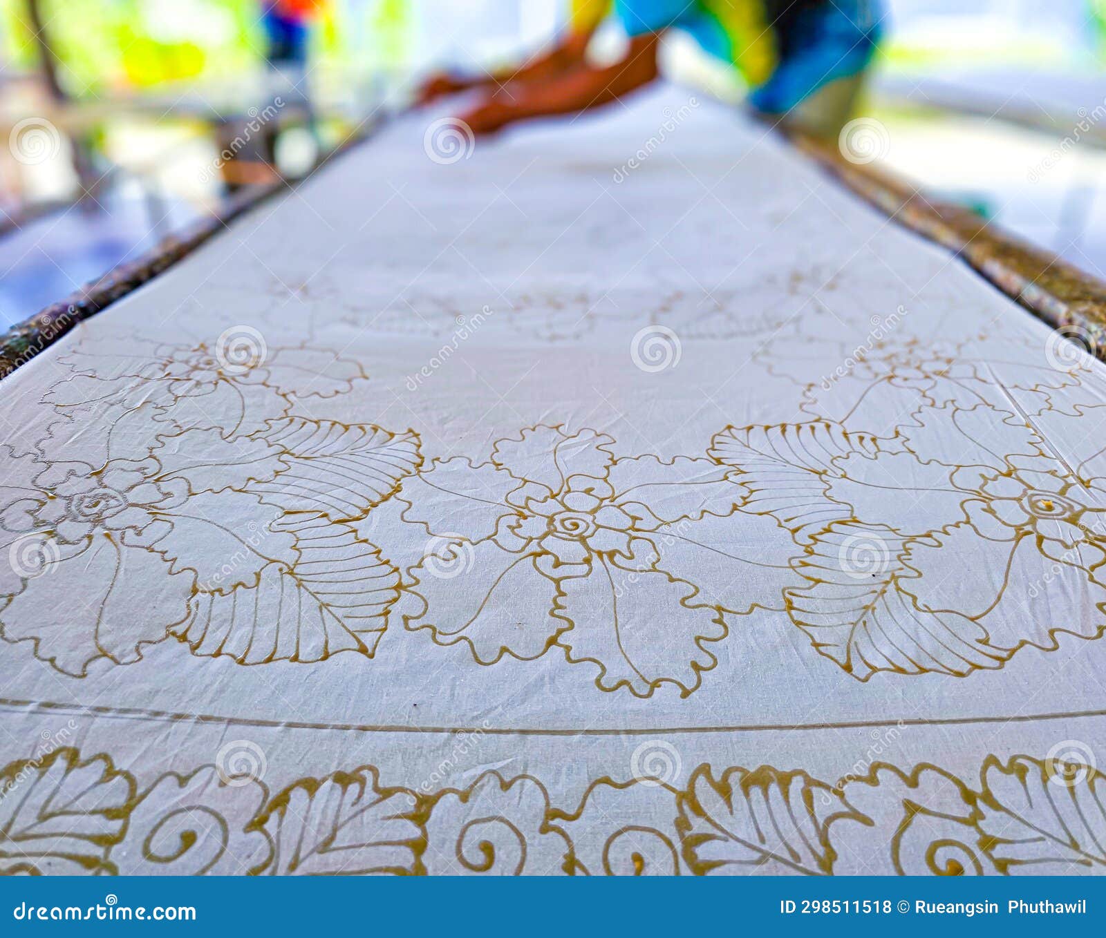 Making Batik by Drawing Beautiful Patterns by Hand Stock Photo - Image ...