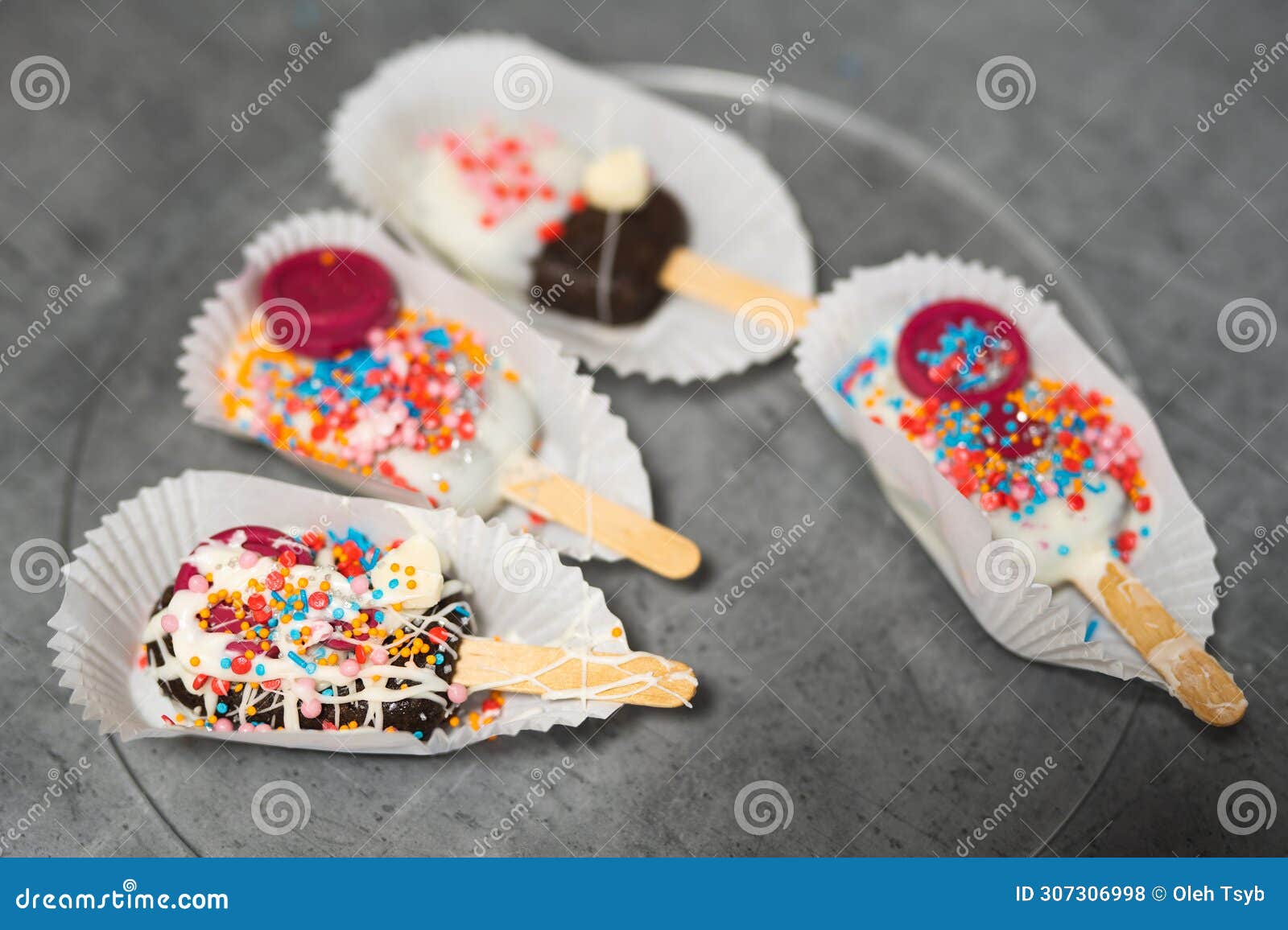 Making Beautiful and Delicious Ice Cream Decorated with Delicious ...