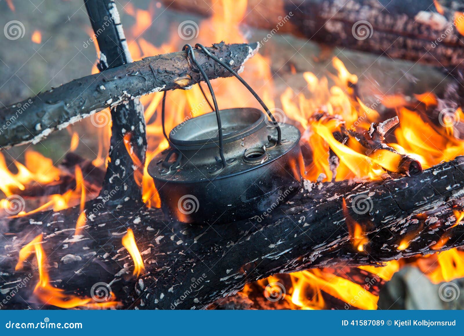 Making coffee on camp fire stock image. Image of boiling - 41587089