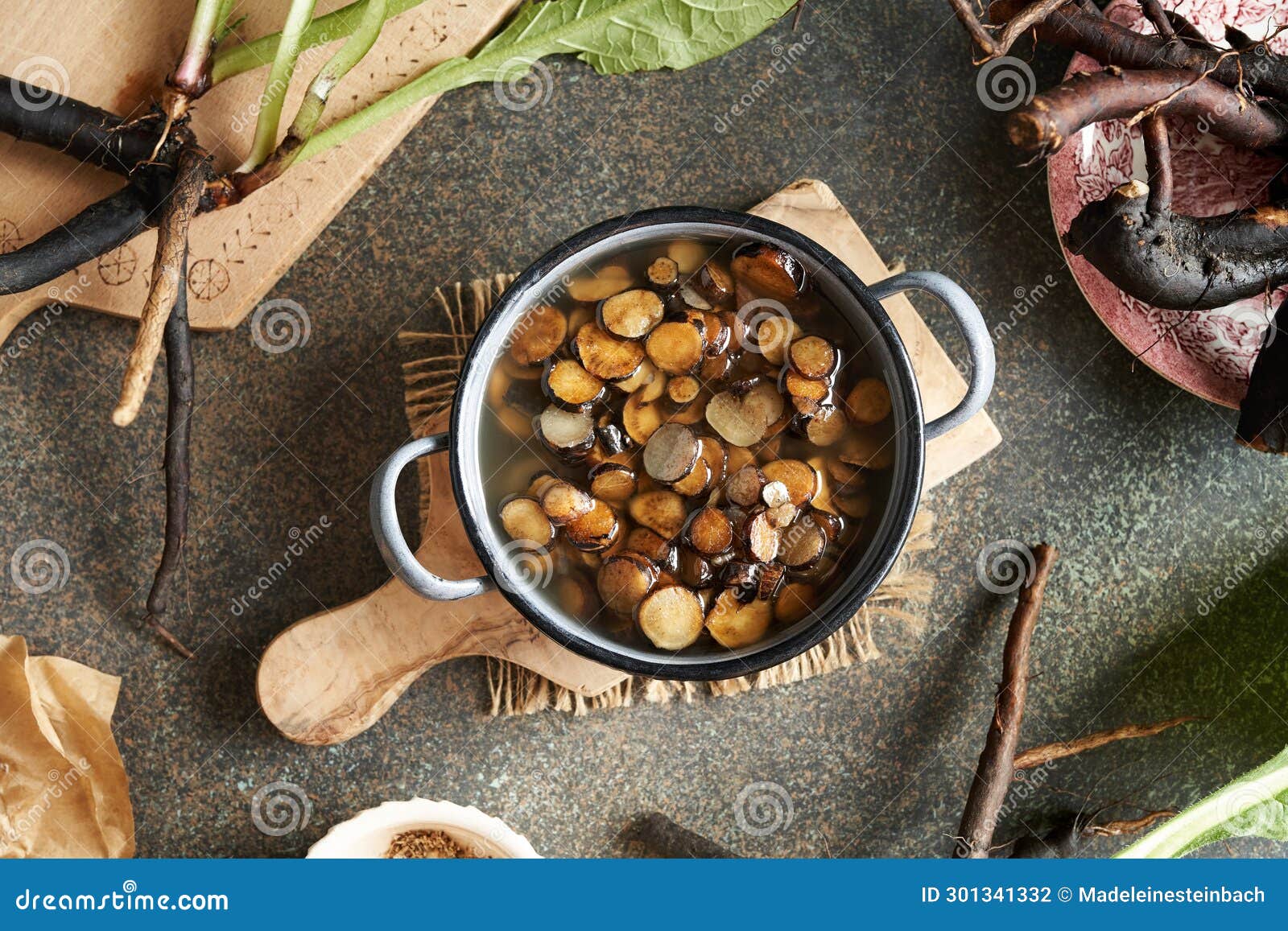 Making Comfrey Root Ointment Using Melted Rendered Pork Lard Stock ...