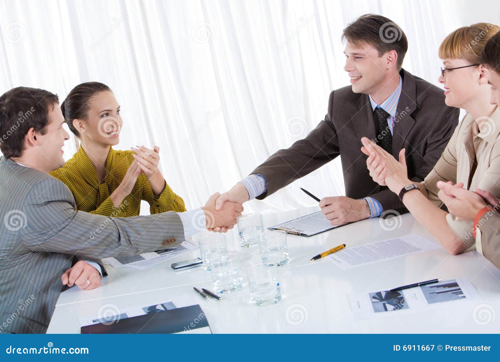 Making a deal stock image. Image of businesspeople, cooperation - 6911667