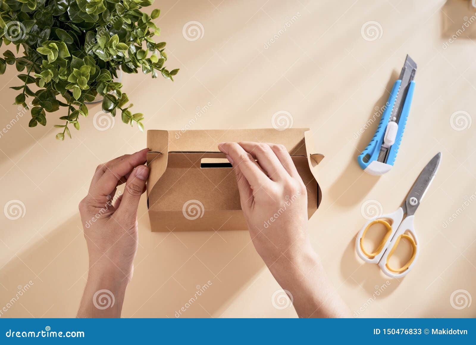 Making a Gift Box. DIY Concept Stock Image - Image of paper, birthday ...
