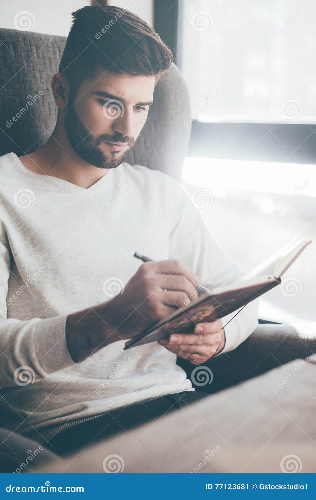 Making notes. stock image. Image of people, manager, confident - 77123681