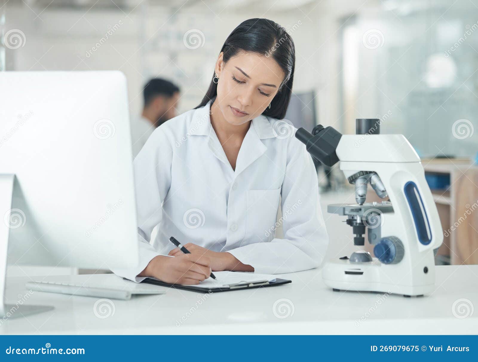 Making Observations and Interpreting Findings. a Young Scientist ...