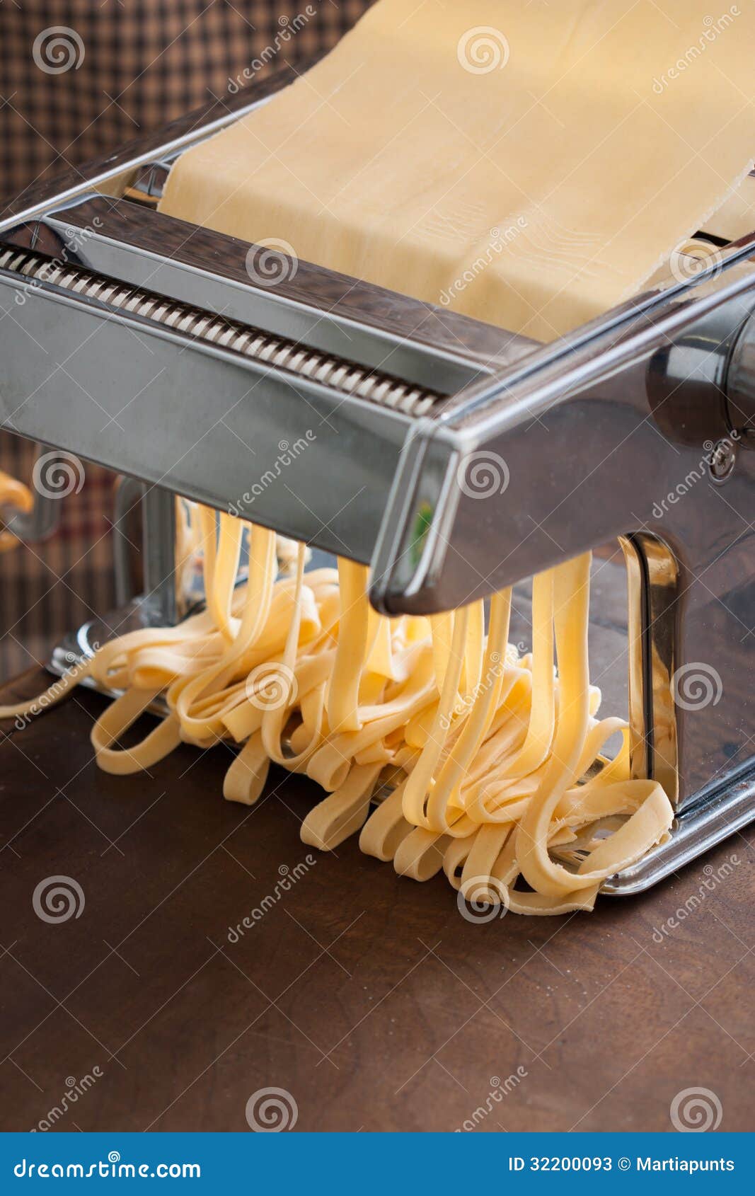 Making Pasta with Traditional Machine Stock Image - Image of cooking ...