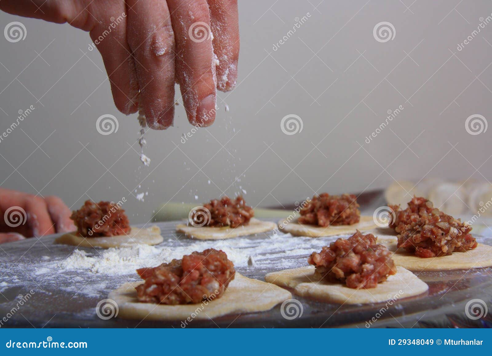 Making of ravioli manti stock image. Image of manti, hand - 29348049