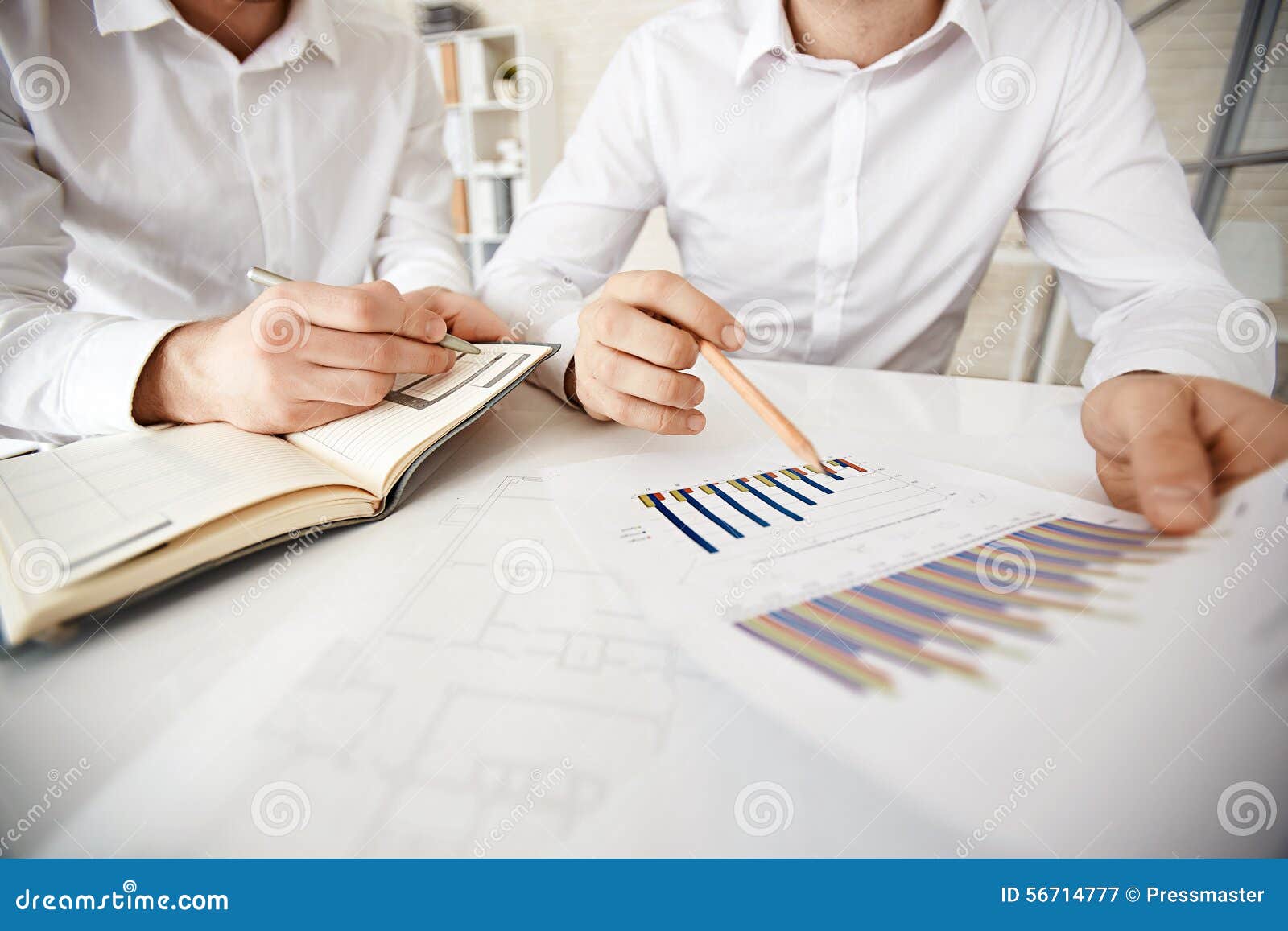 Making report and notes stock image. Image of meeting - 56714777