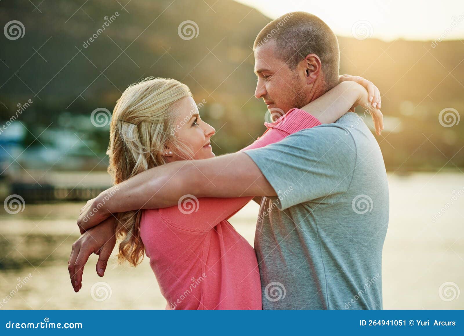 Making Time for Us. an Affectionate Couple Bonding at the Beach. Stock ...