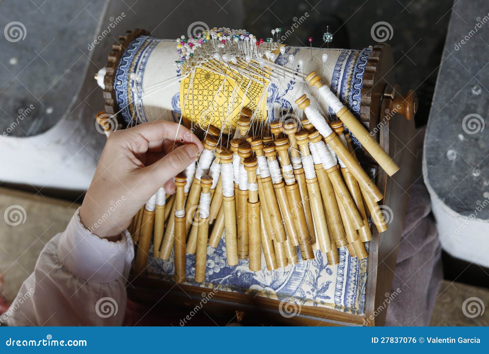 Making Traditional Bobbin Lace Stock Photo - Image of bobbin, fingers ...