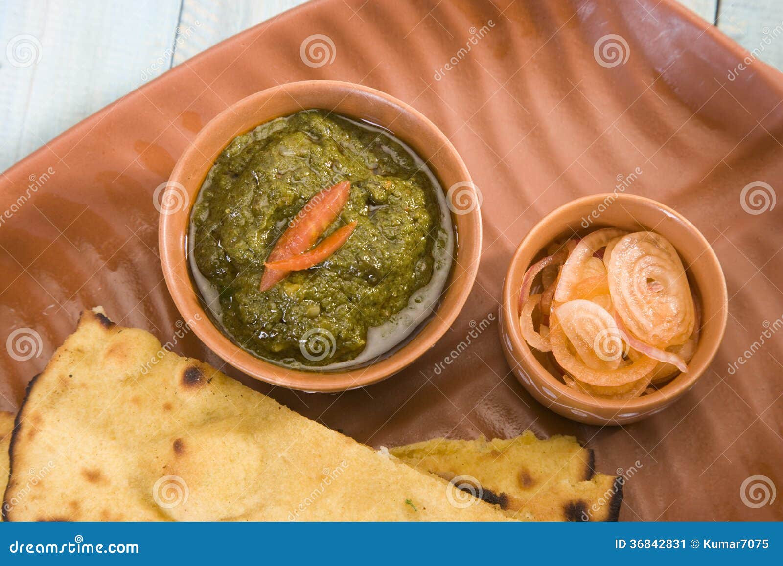 Makki Ki Roti with Saag stock image. Image of cornmeal - 36842831