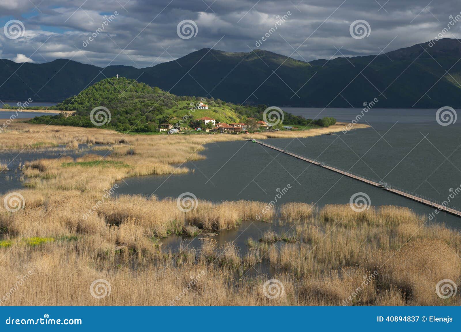 Mala Prespa Wyspy I Jeziora St Achiliy Obraz Stock - Obraz złożonej z ...