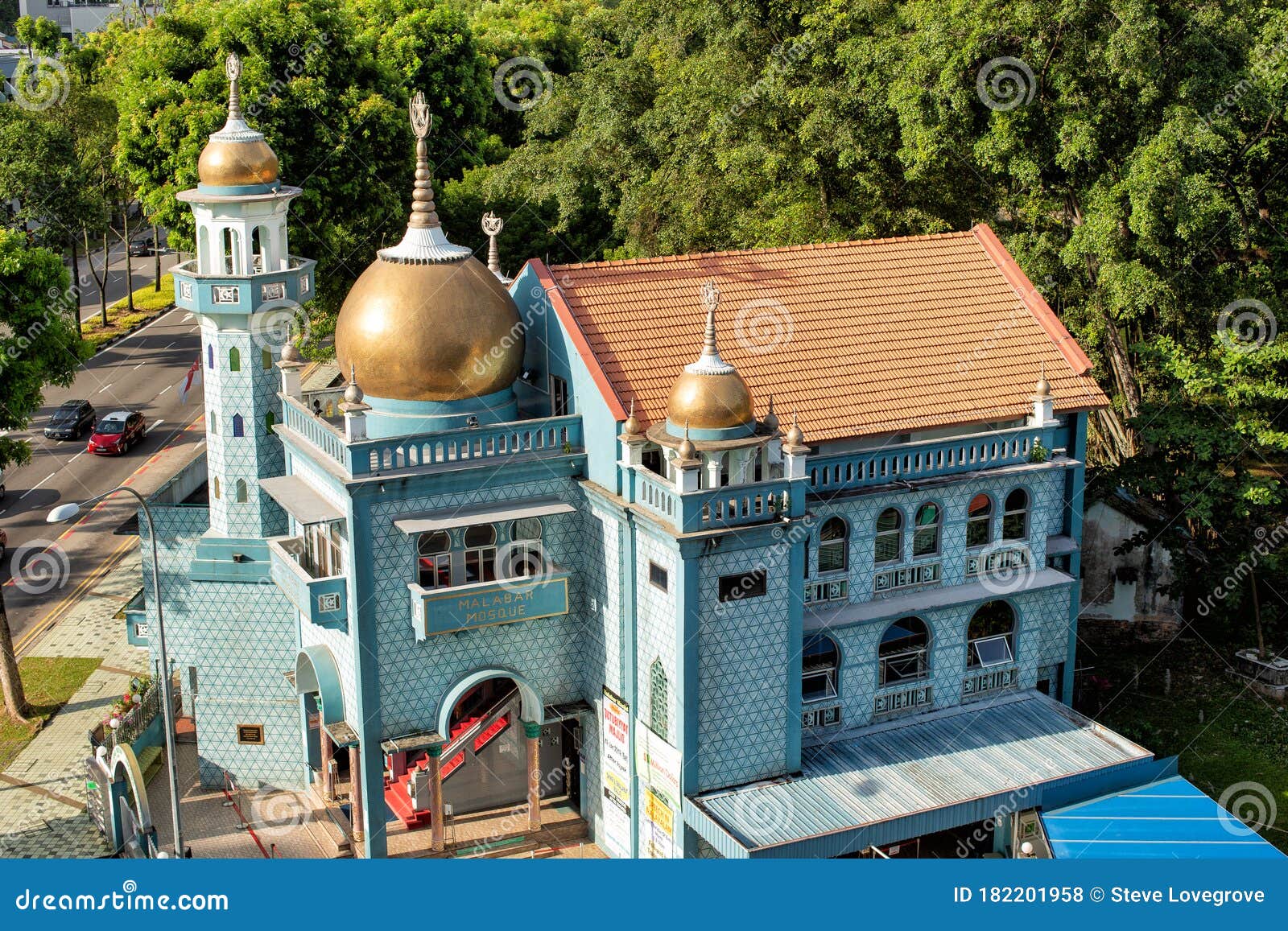 Malabar Mosque Singapore editorial stock photo. Image of east - 182201958