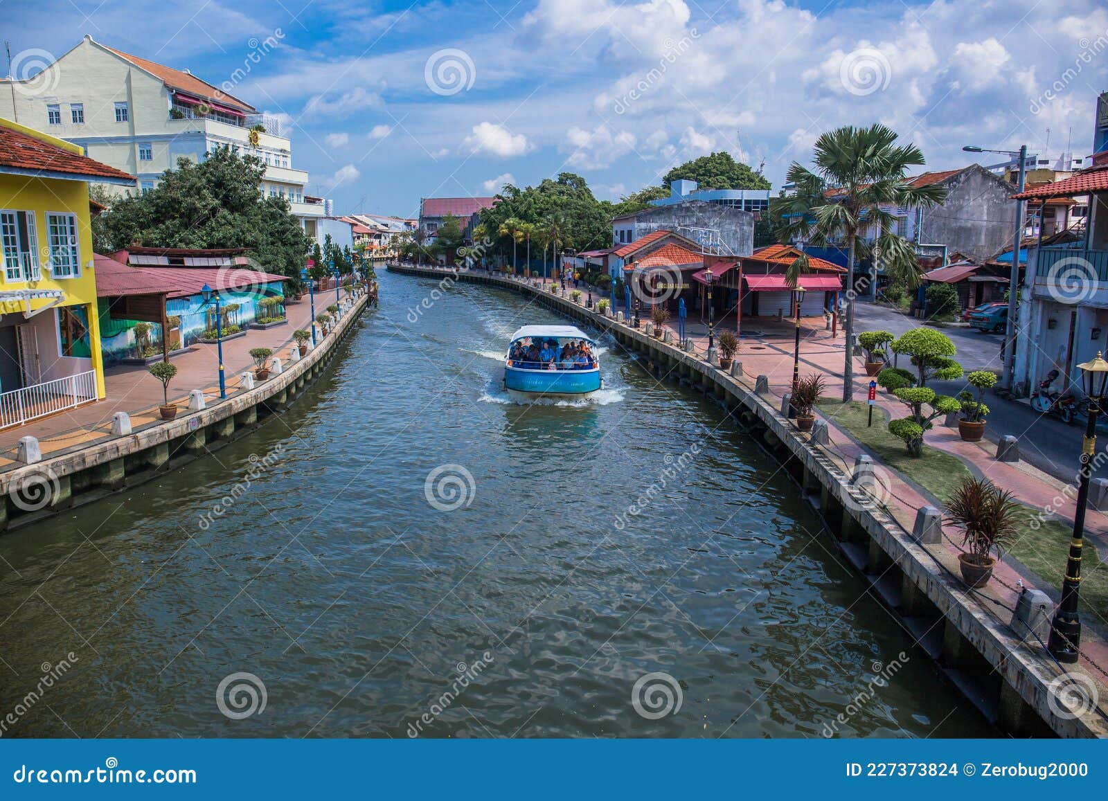 Malacca River editorial stock image. Image of heritage - 227373824