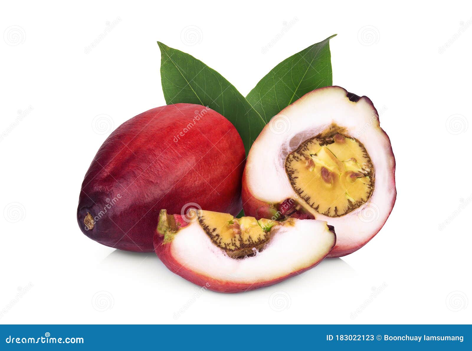 Malay Apple with Leaf Isolated on White Background Stock Image - Image ...