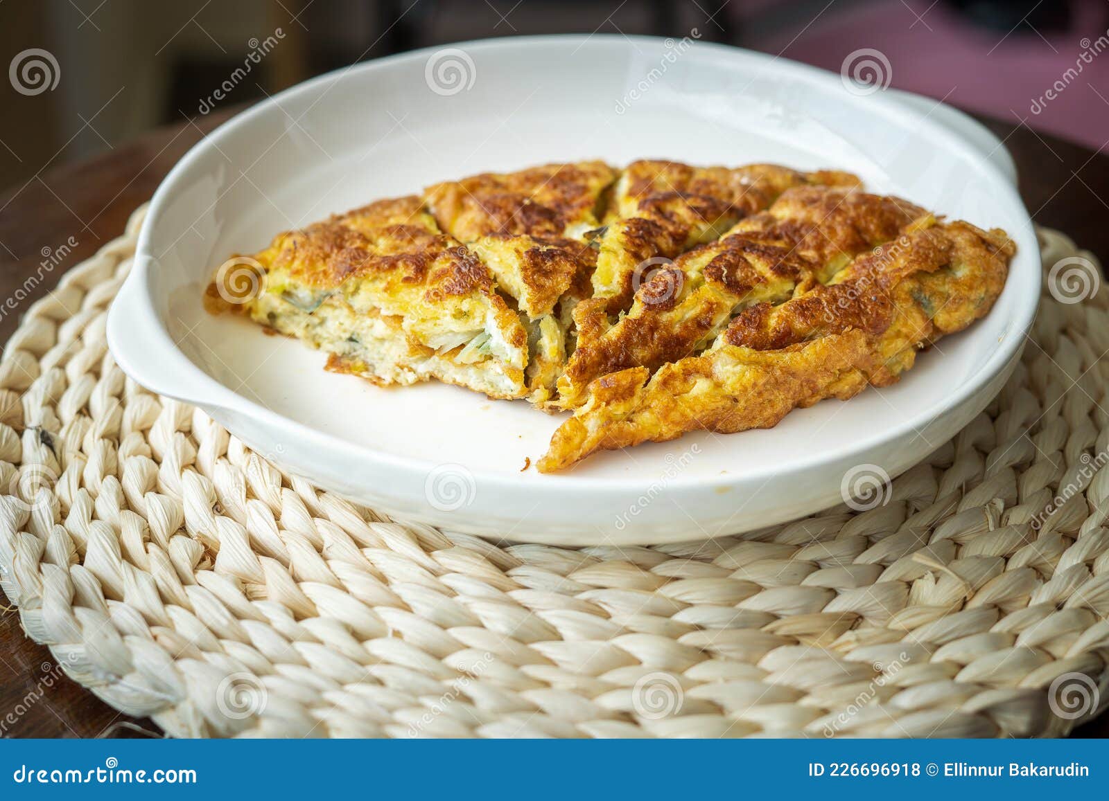 Telur Dadar Gulung Or Tamagoyaki Or Japaneses Egg Roll. Gyeran Mari Or ...