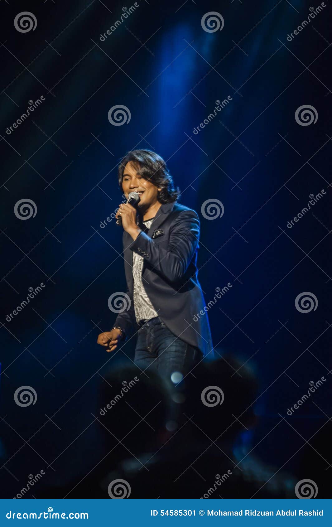 Malaysian Singer editorial photo. Image of stage, performing - 54585301