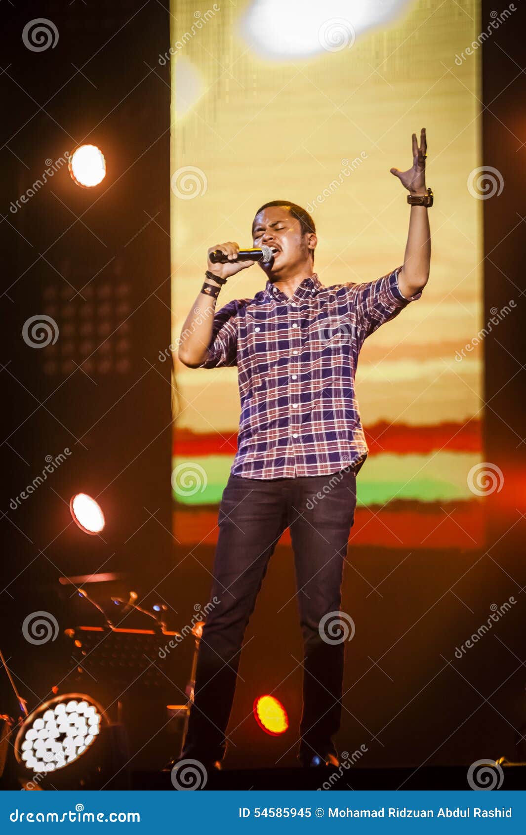 Malaysian Singer editorial image. Image of industry, hafiz - 54585945