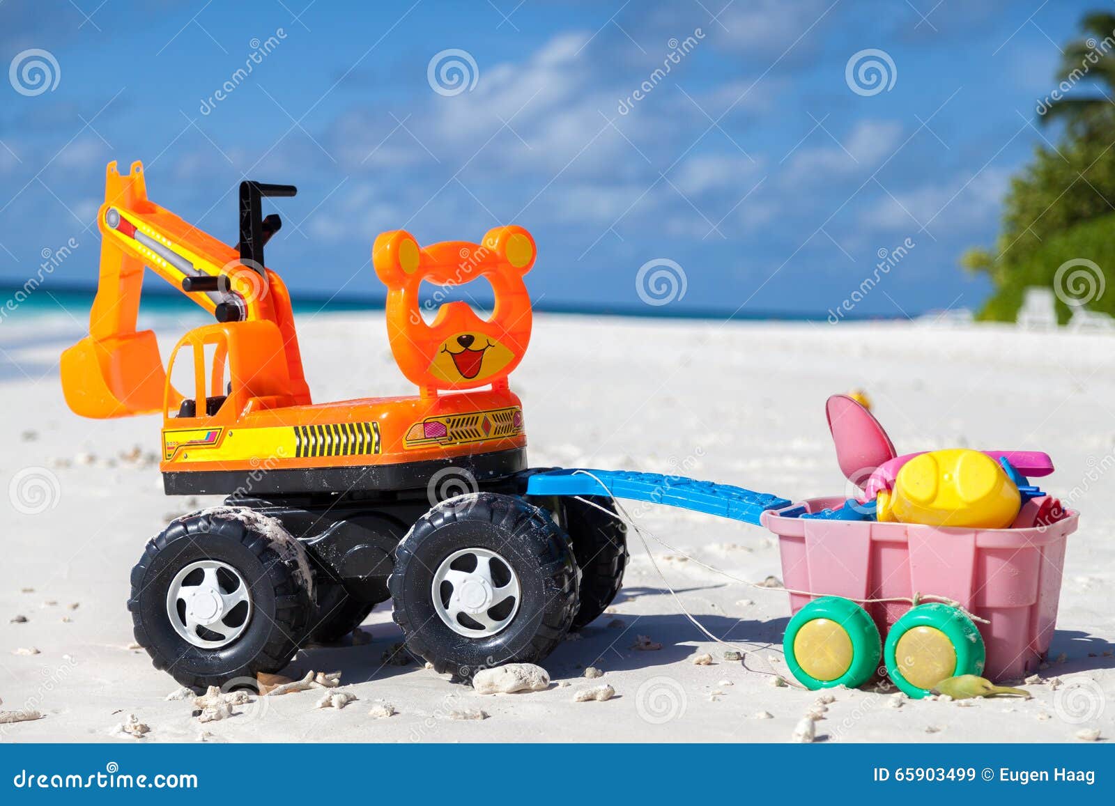 Maldives, Toys on the Beach Stock Image - Image of relax, beach: 65903499
